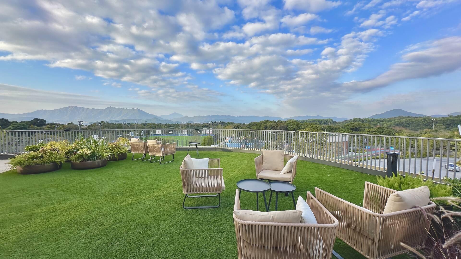 Go Park Sai Sha: Sports Facilities, Transport, Restaurants, and more