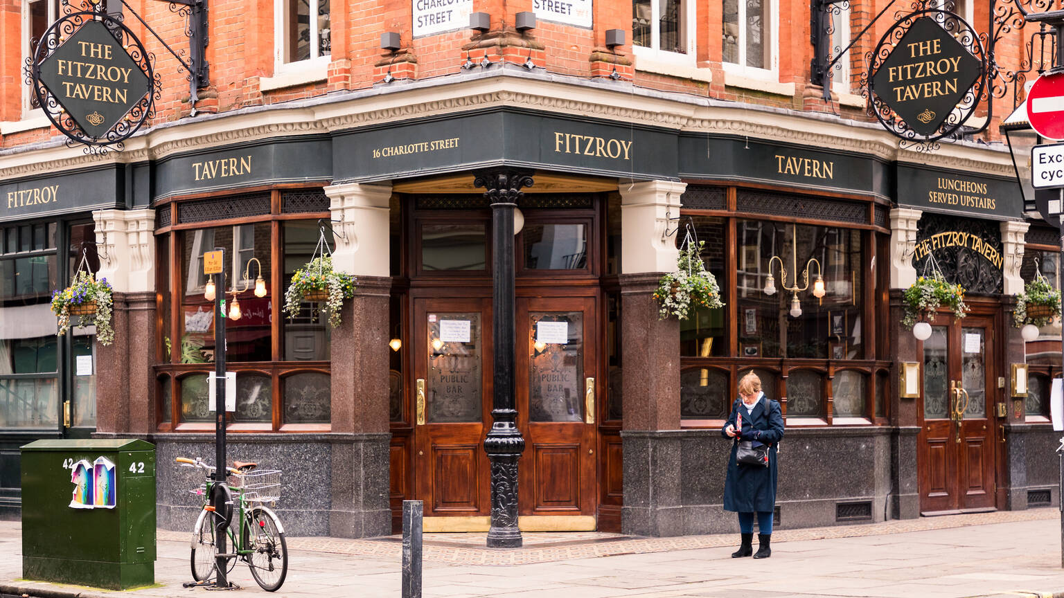 9 Best Pubs In Fitzrovia For Drinking Away From The Crowds