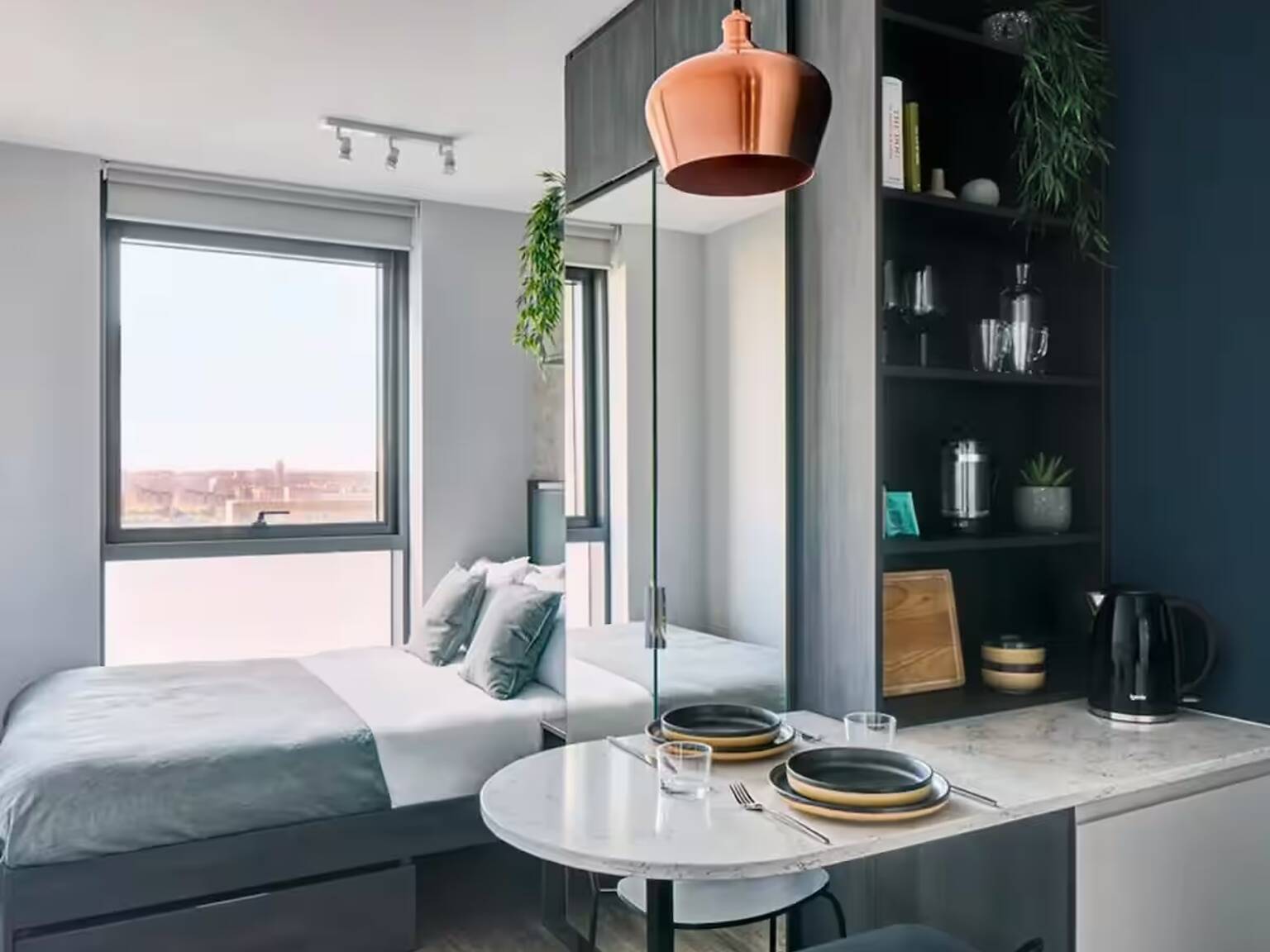 20 Best London Airbnbs | The Best Airbnbs in London To Book Now