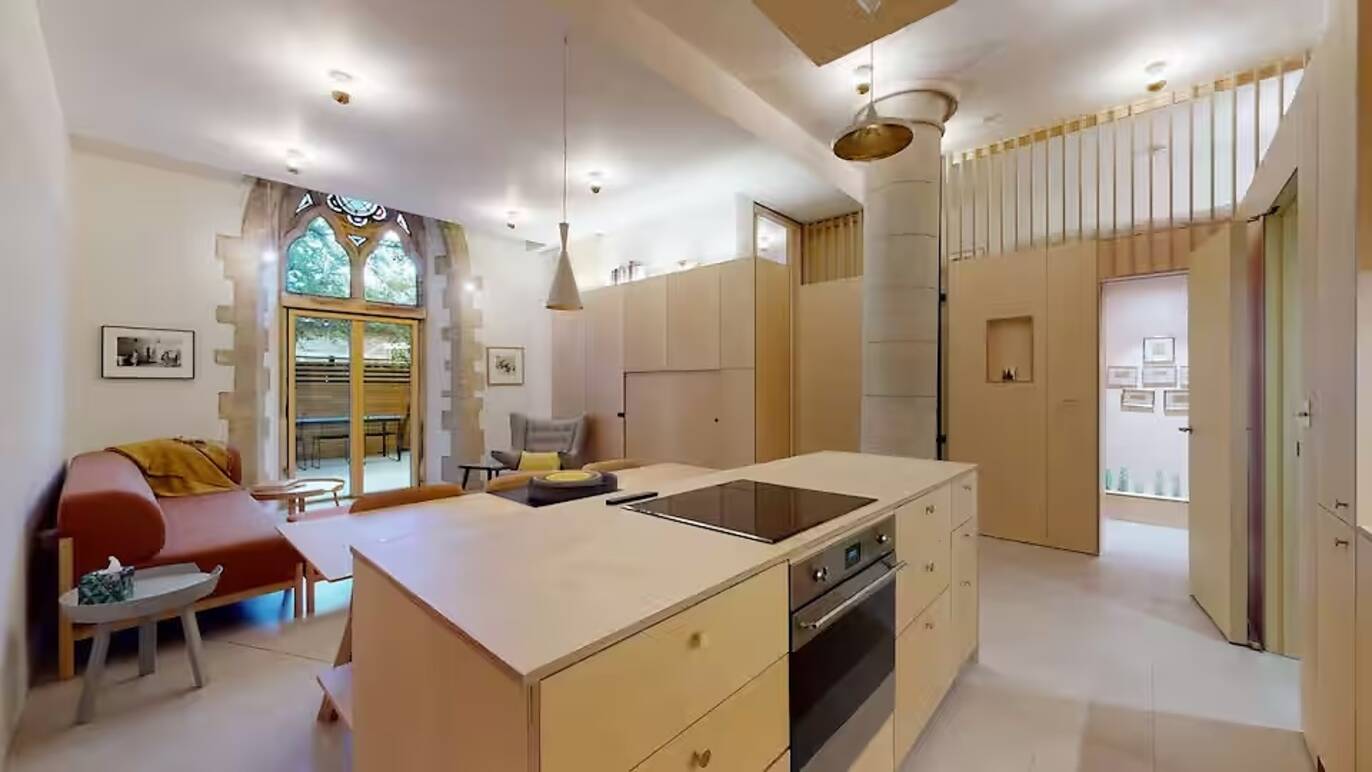 20 Best London Airbnbs | The Best Airbnbs in London To Book Now