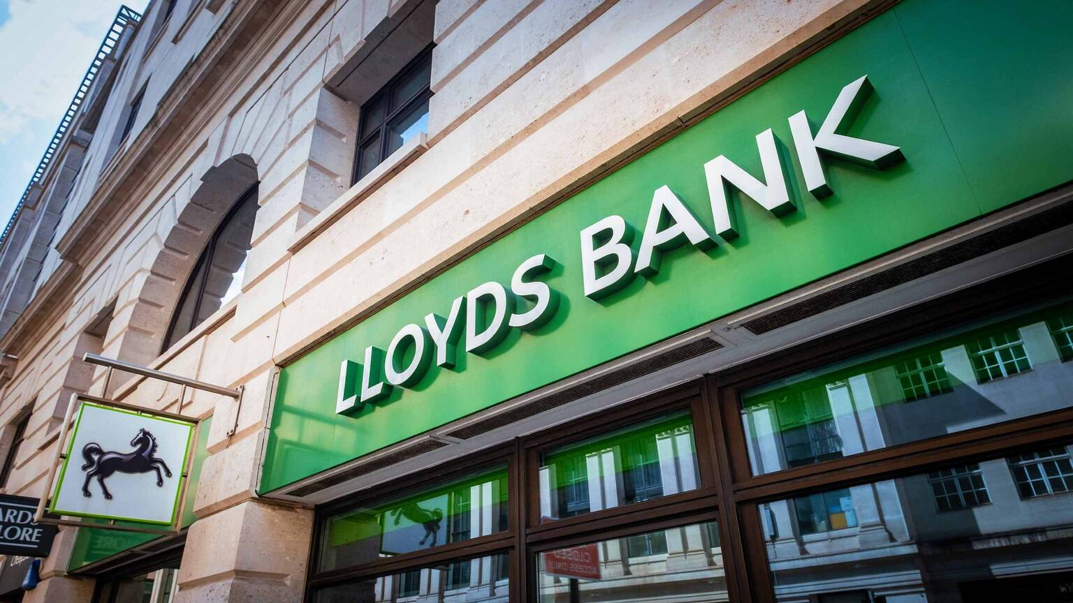 Lloyds Banking Group Closures: Full List Of 136 Lloyds Bank, Halifax, and Bank of Scotland ...
