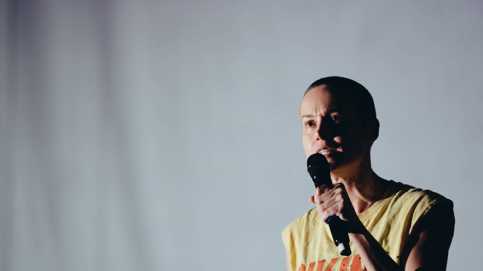 Elektra, Duke of York’s Theatre review: Brie Larson makes a fine West ...