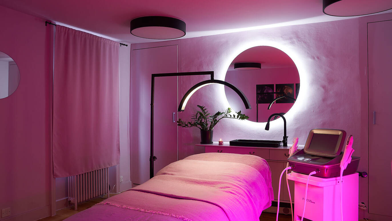 19 Best Facials and Facial Treatments in London For Glowing Skin