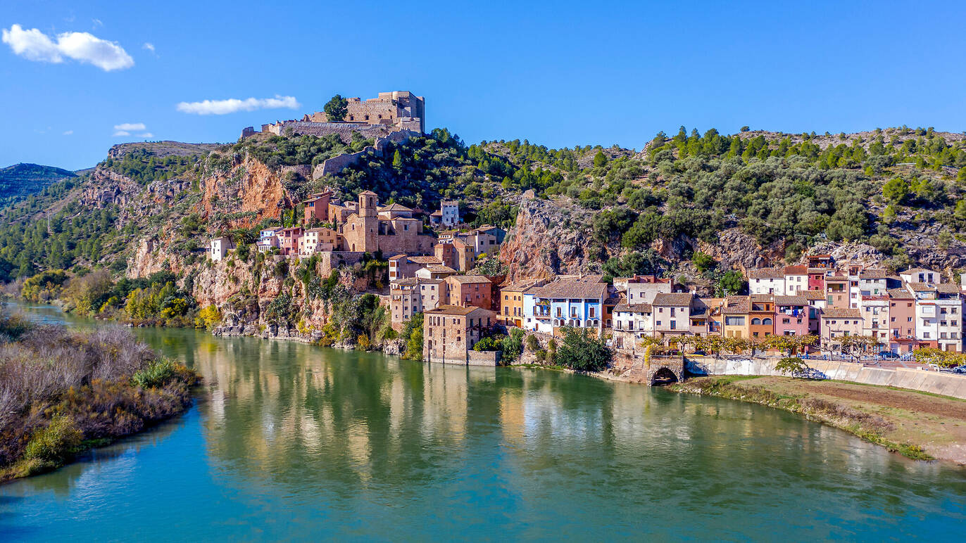 20 Beautiful Places in Catalonia for 2025