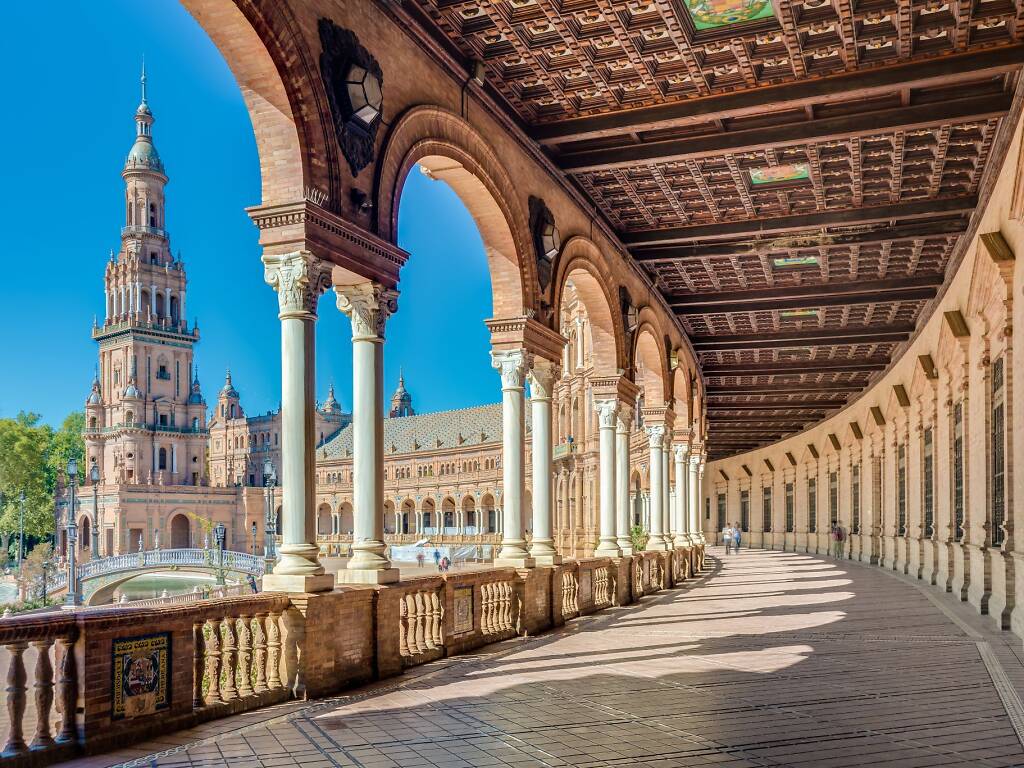 The best (and safest) places for solo female travel in Europe – with ...