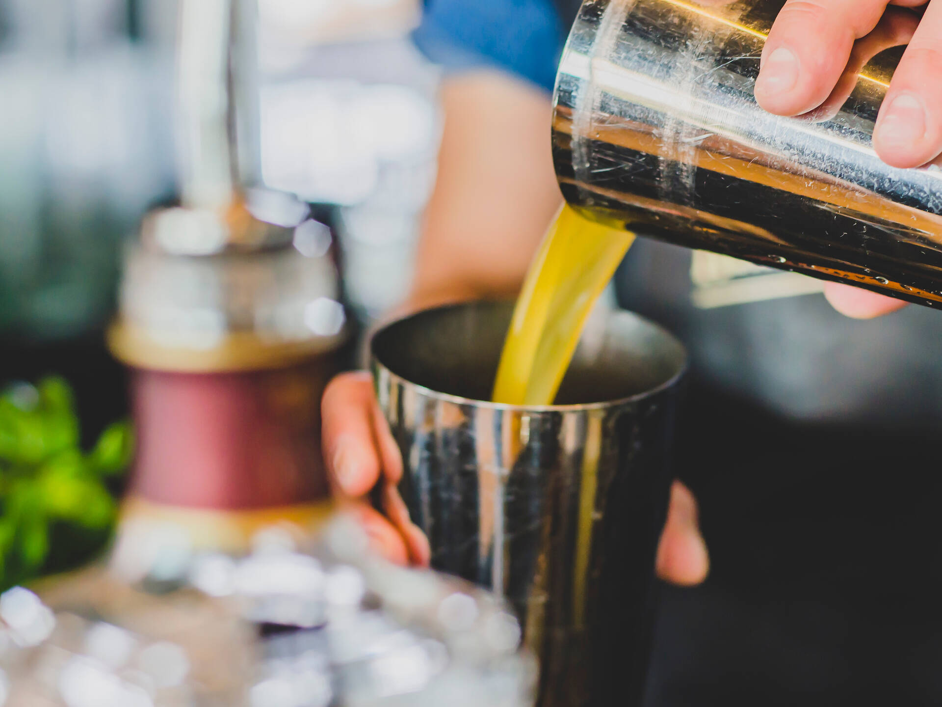 The Best Mixology, Cocktail Making and Tasting Classes in NYC