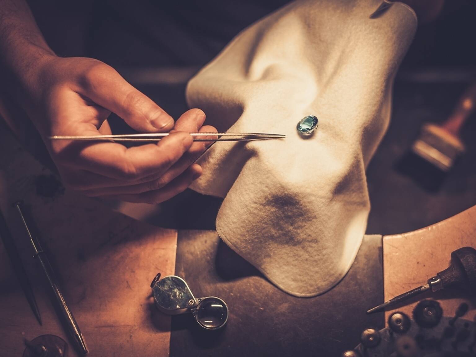 16 Best Jewelry-Making Classes in NYC | Best NYC Jewelry Courses