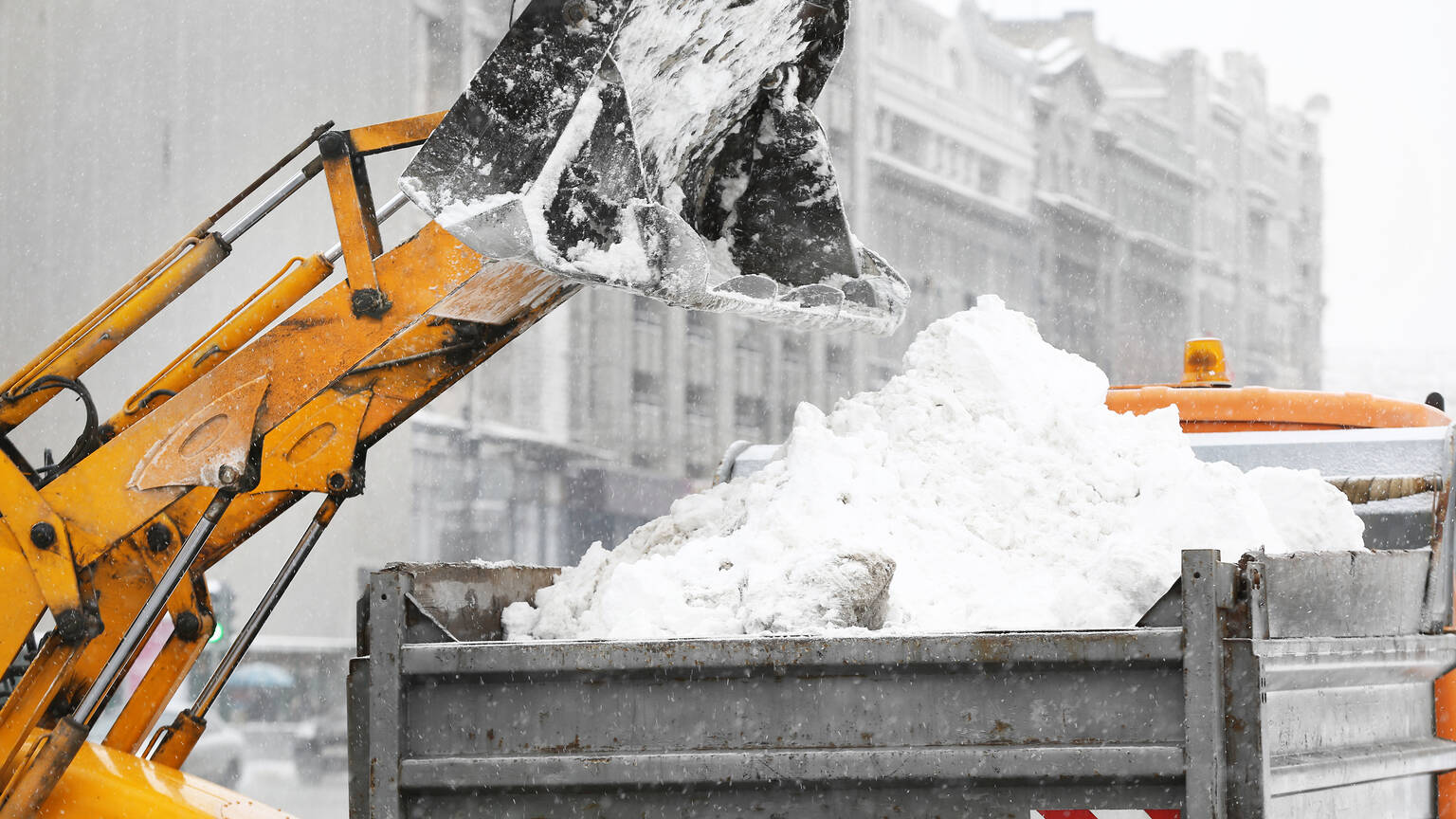 How To Track Montreal Snow Removal And What To Expect After Record ...