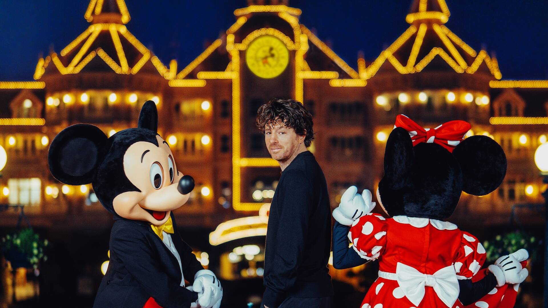 Jean Imbert inaugure un restaurant gastronomique à Disneyland Paris