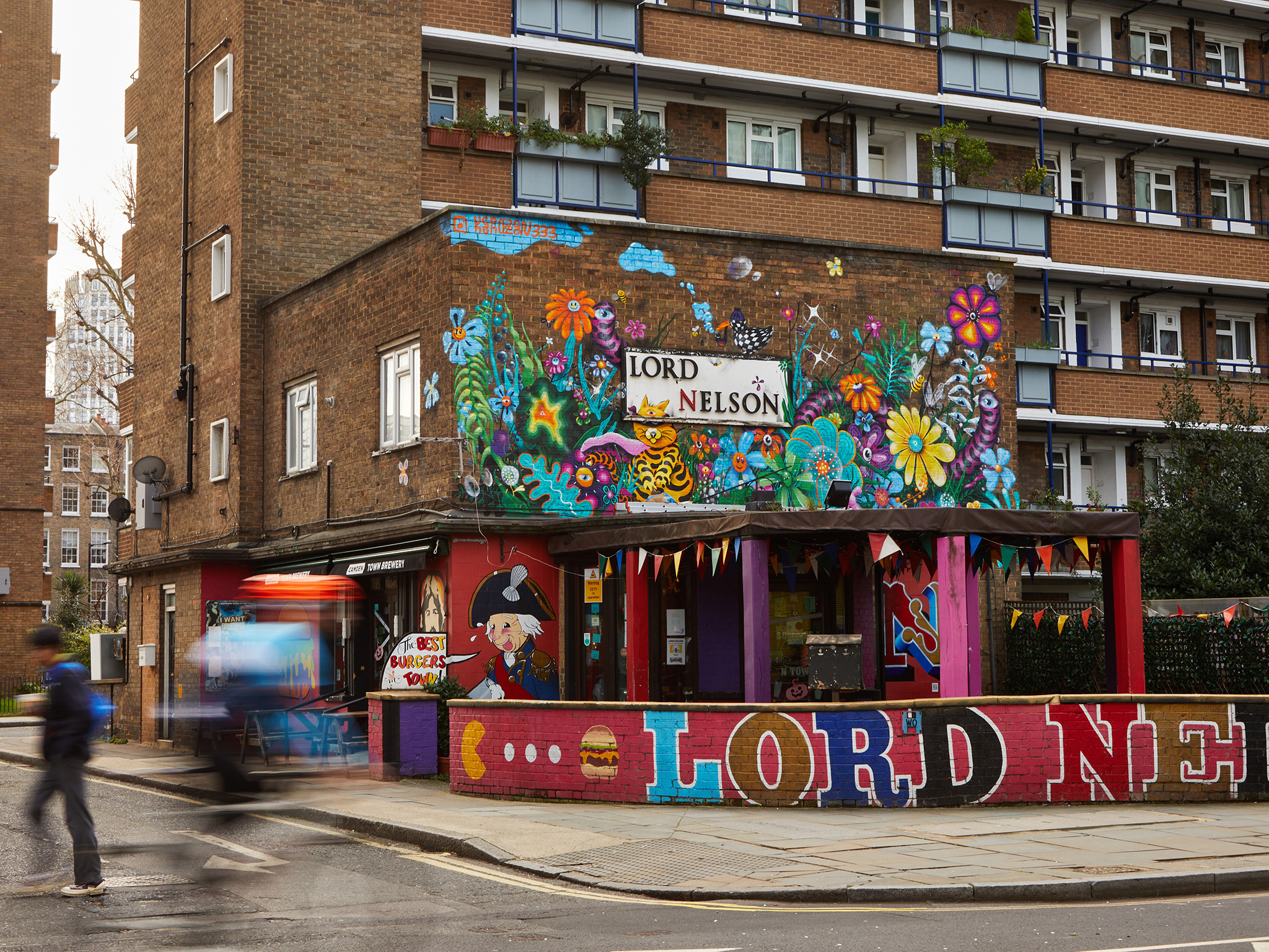 In Photos: 10 of London’s Best Flat-Roof Pubs