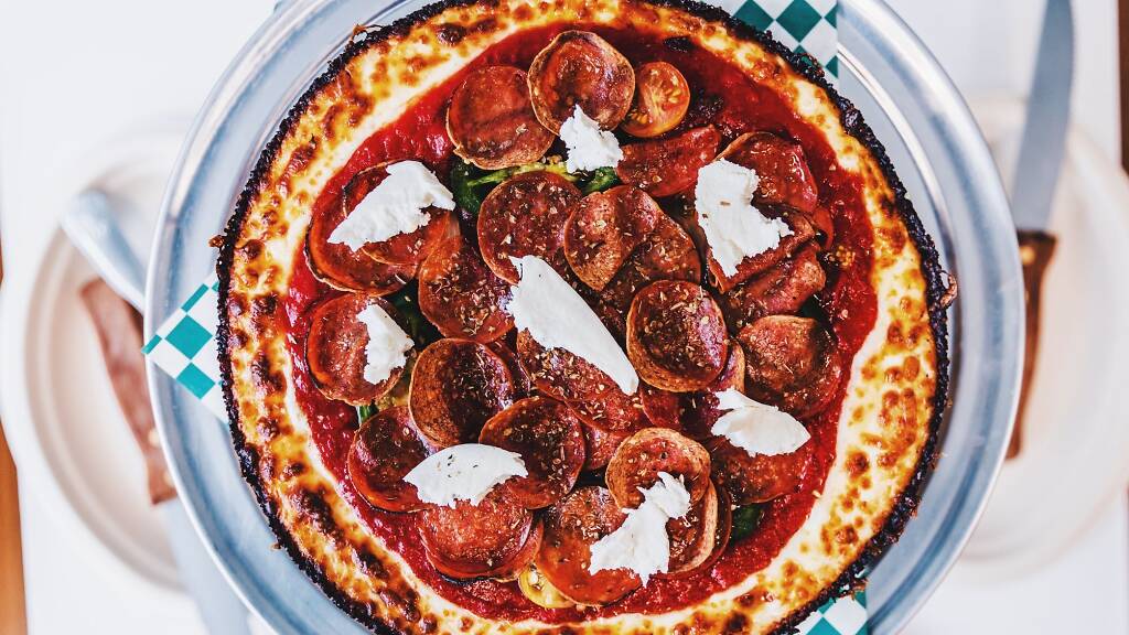 19 Best Pizzas In The World, According to Writers Who’ve Tasted Them All