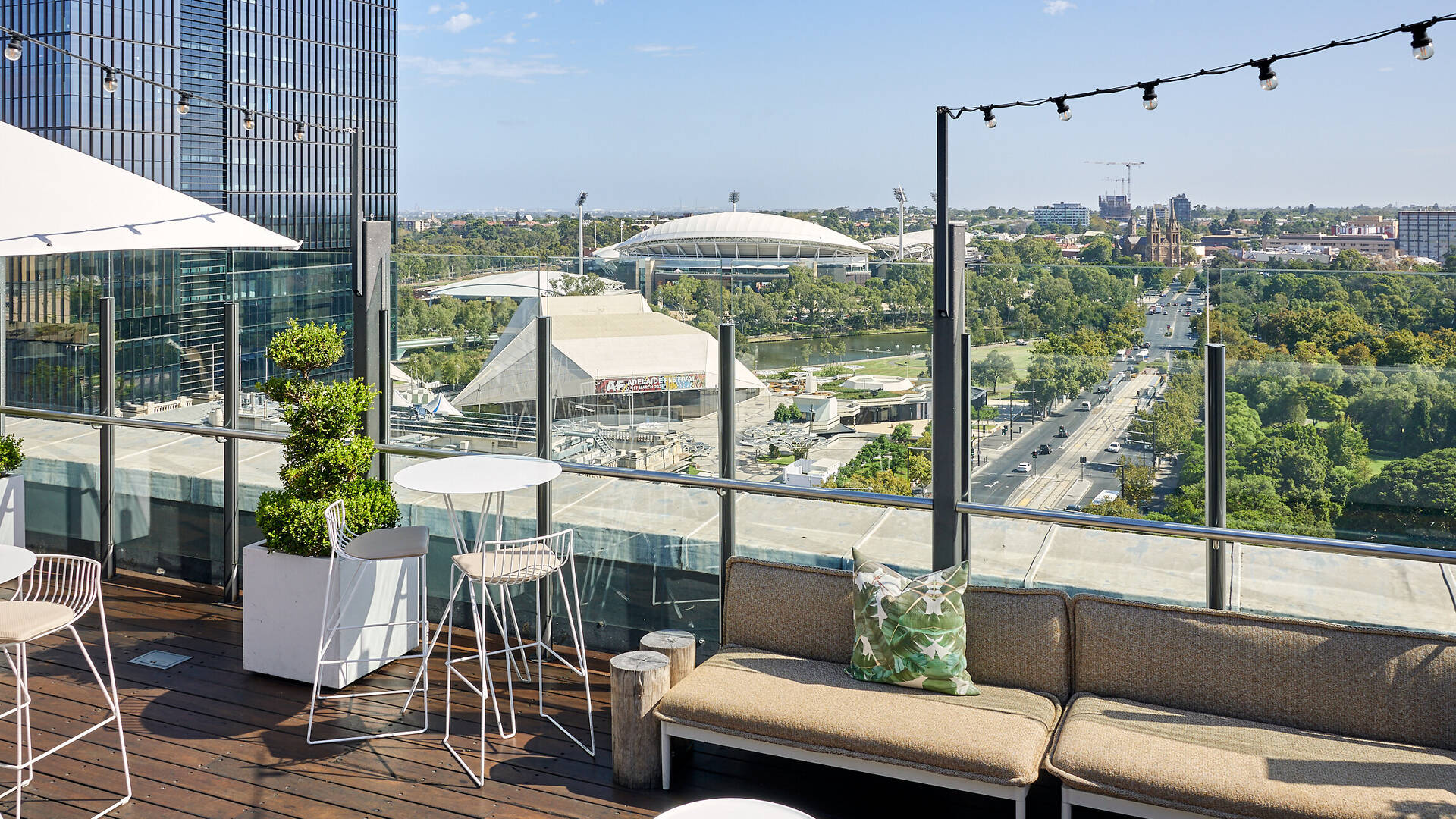 2KW Bar and Restaurant | Adelaide's best rooftop bar with terrace and ...