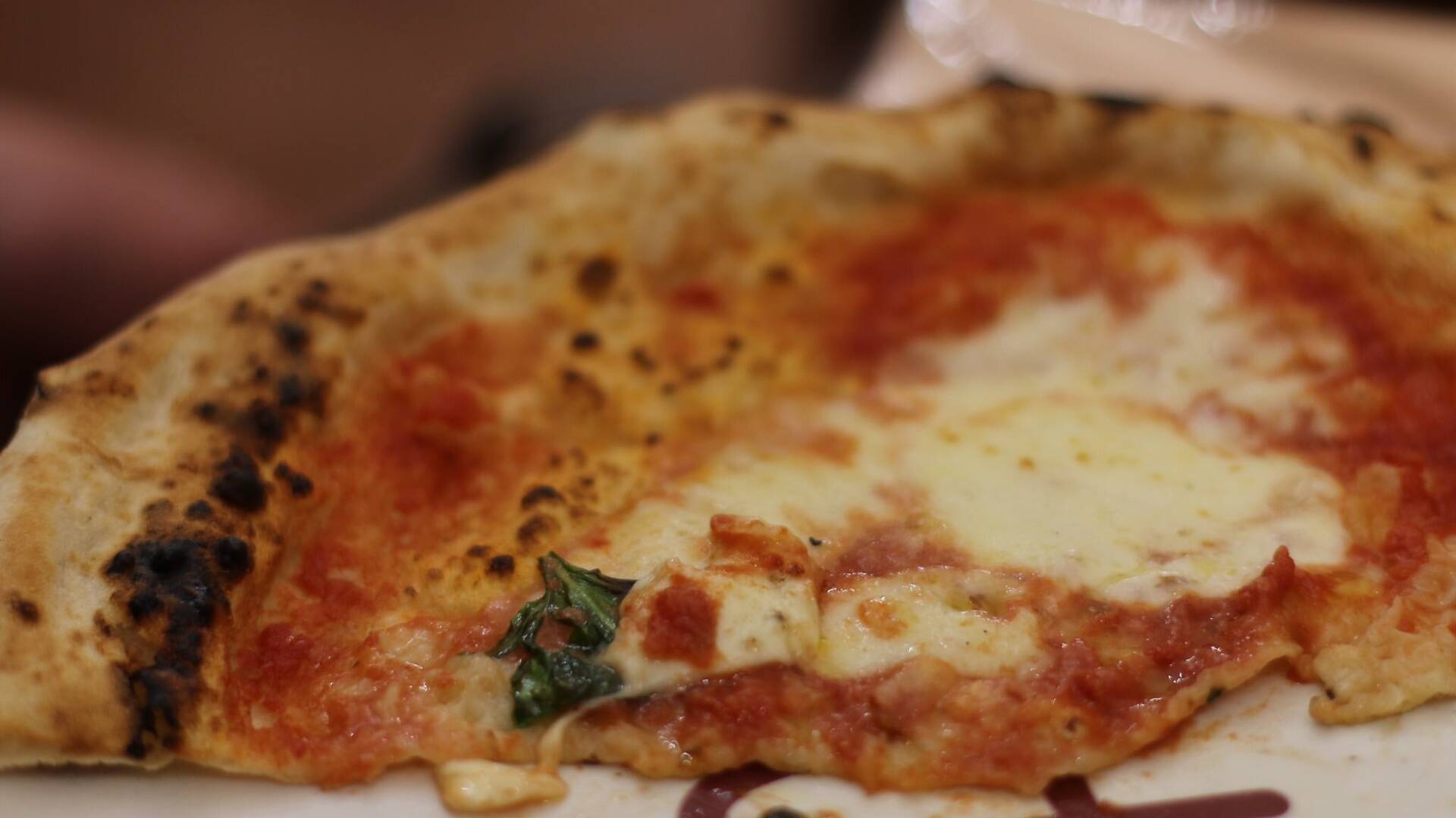 18 Best Pizzas In The World For 2026, According to Local Writers Who’ve ...