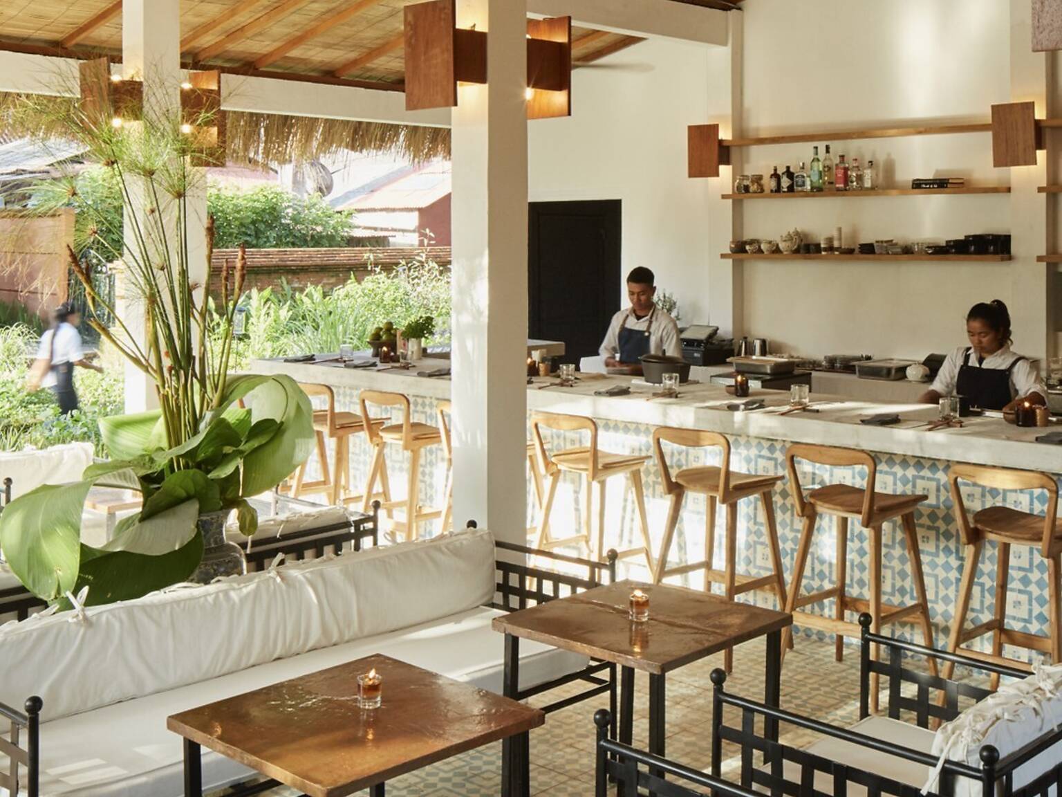 Best Bars in Bali for Classy Cocktails and Craft Beer