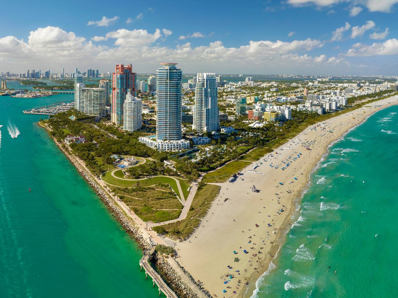 15 Best Beaches in Miami for White Sand, Aquamarine Surf and Amazing Vibes