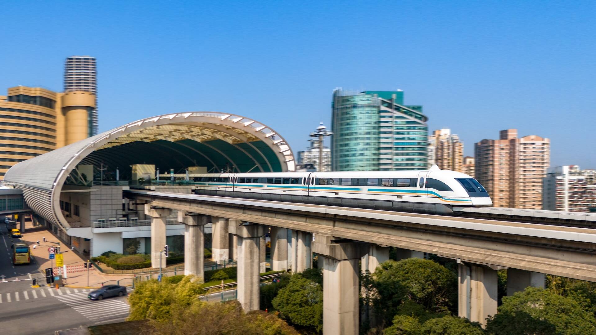 19 Cities With the World’s Best Public Transport, According to Locals
