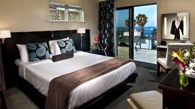 The 8 Best Hotels on Catalina Island for 2025