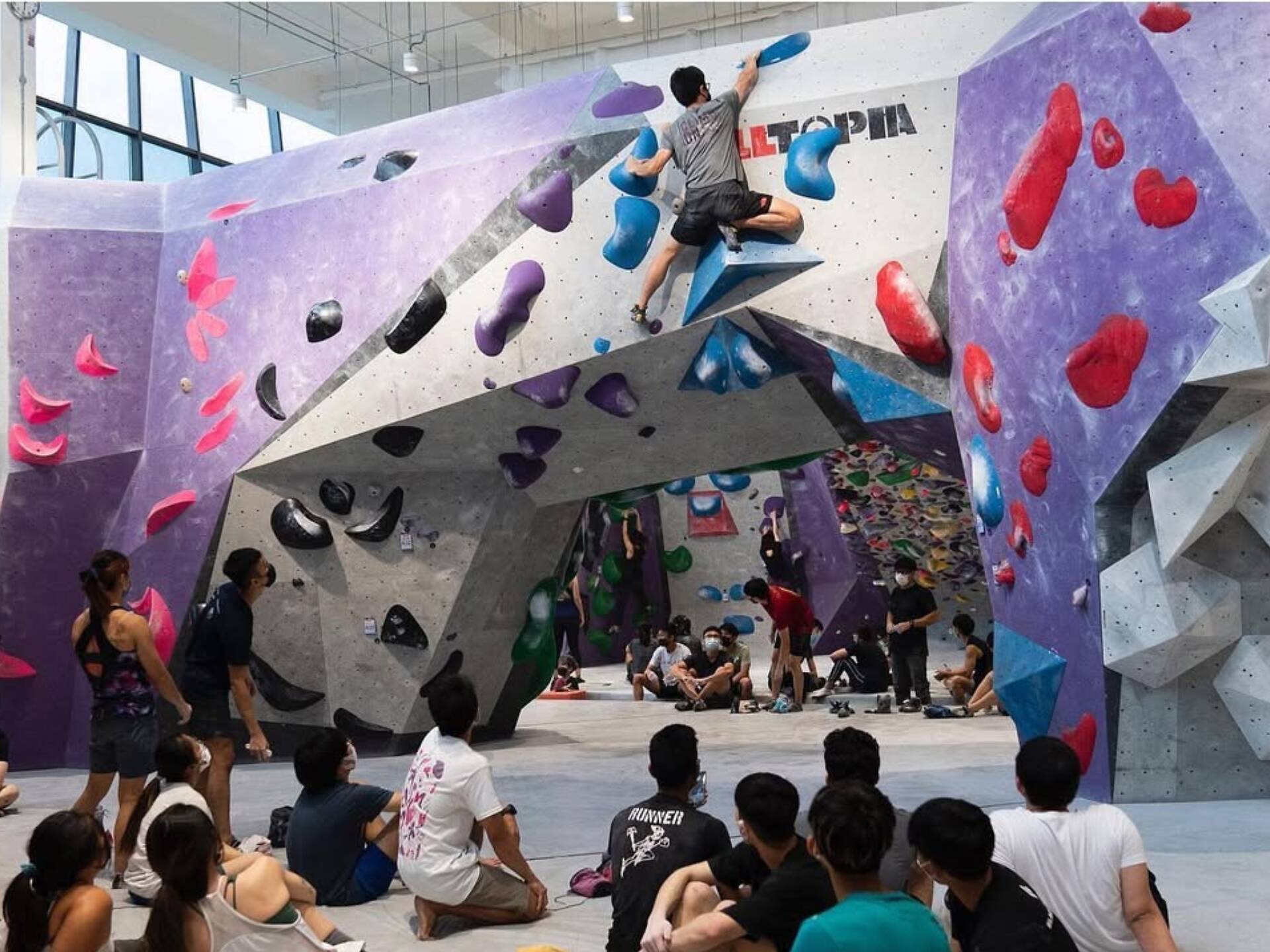 11 Best Rock Climbing And Bouldering Gyms Singapore
