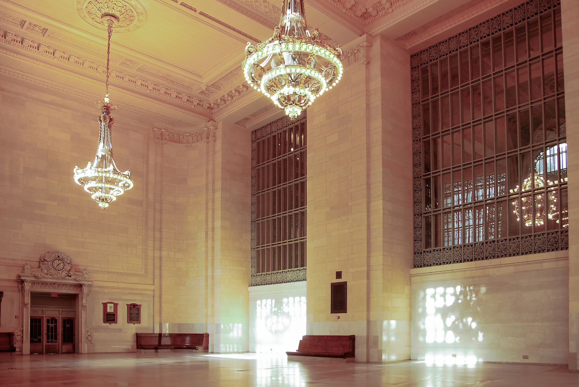 A life-size music box with a ballet dancer is coming to Grand Central ...