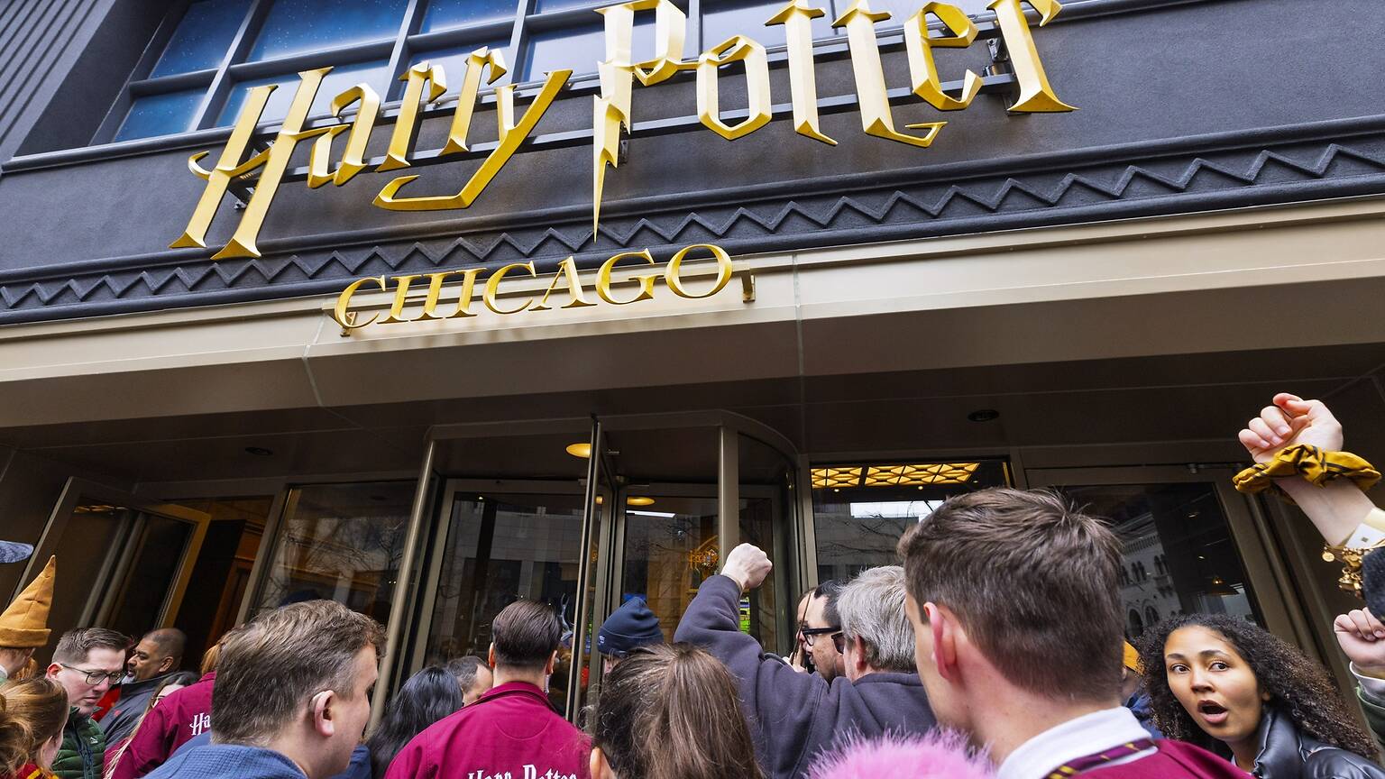 See inside the much-anticipated new Harry Potter store now open in Chicago