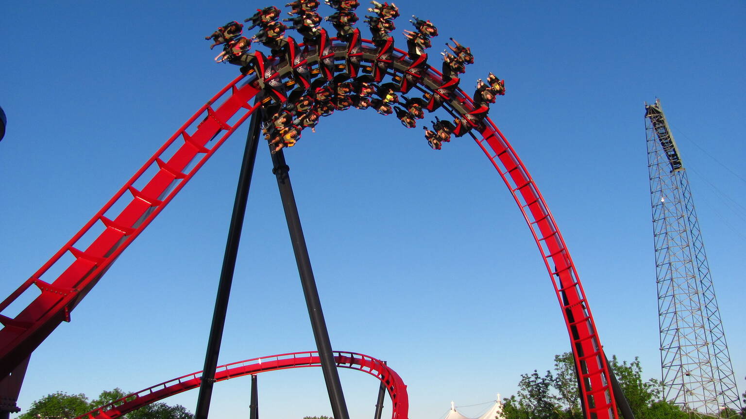 Six Flags Great America is reopening in Chicagoland with a new roller ...
