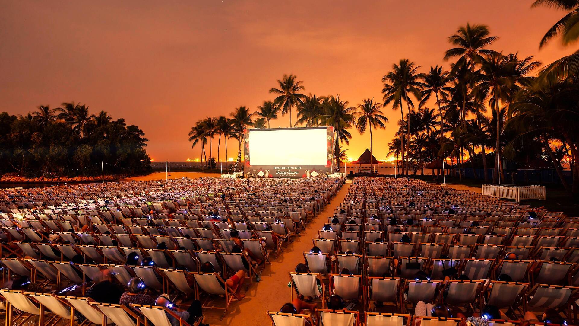 Singapore Is Home To One Of The Most Beautiful Outdoor Cinemas In The World
