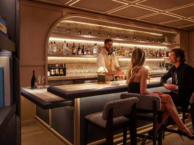 12 Best Bars in Houston Right Now