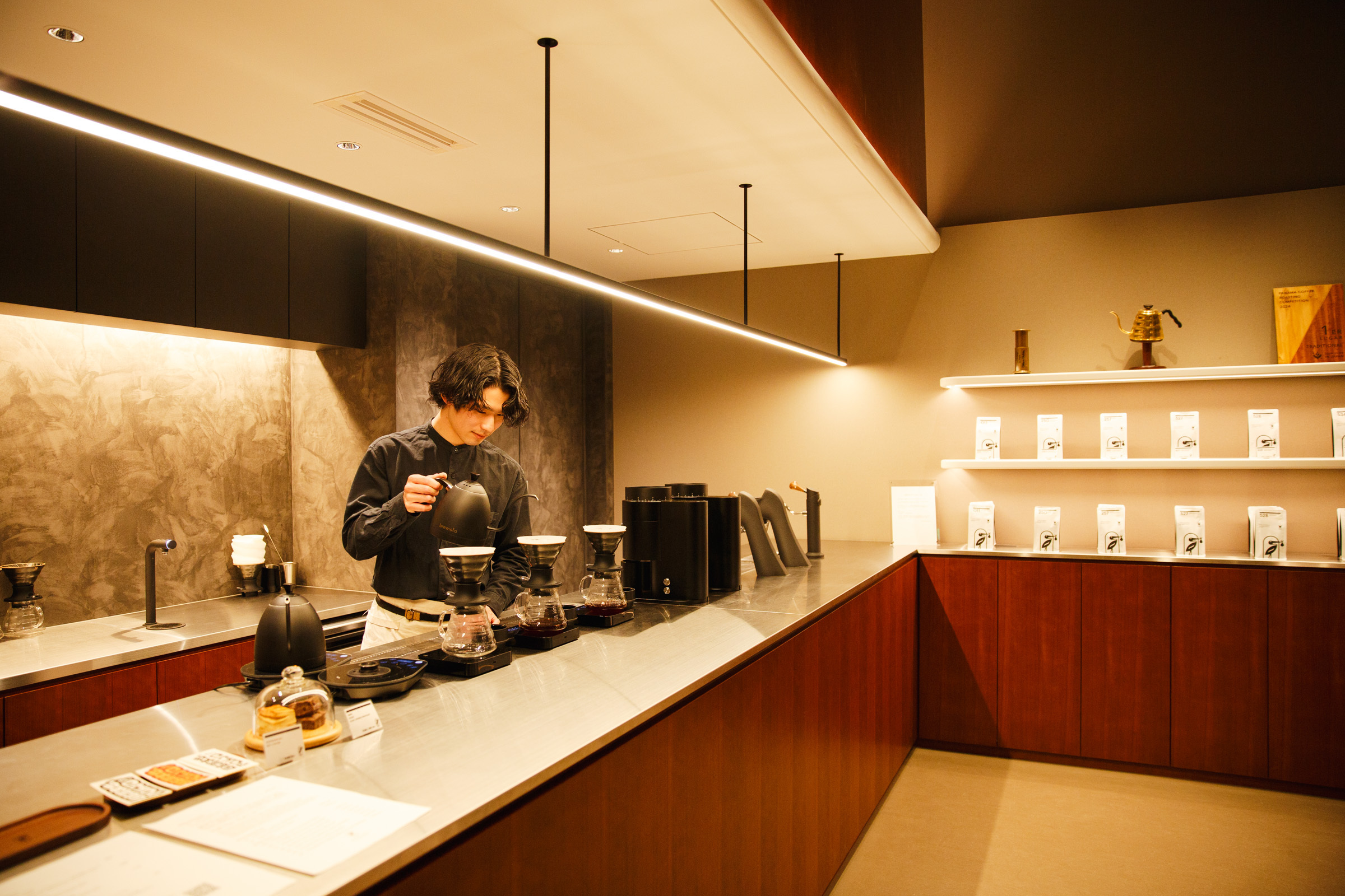Philocoffea | Restaurants in Omotesando, Tokyo