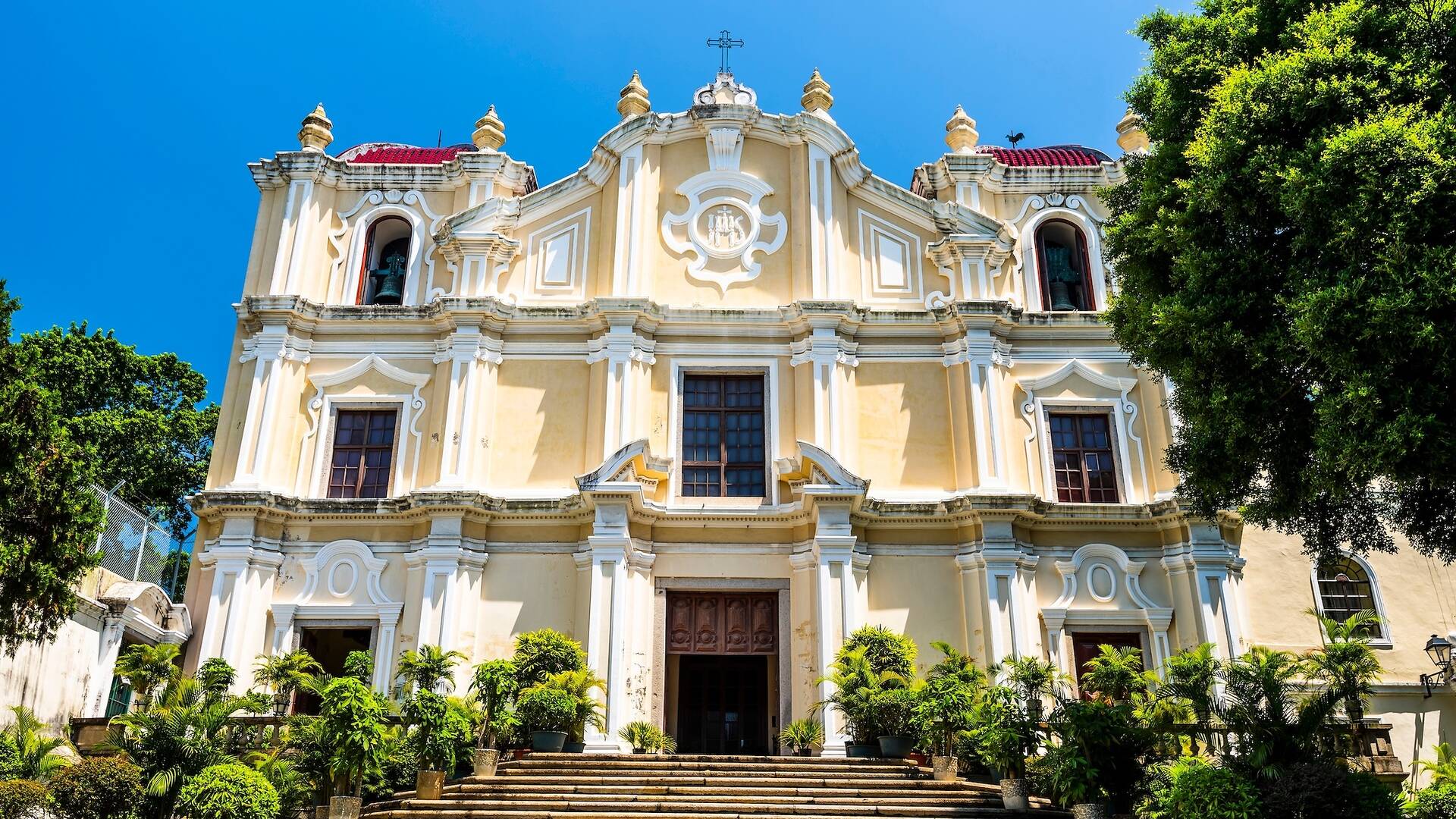 11 Must-See Historic Landmarks in Macau