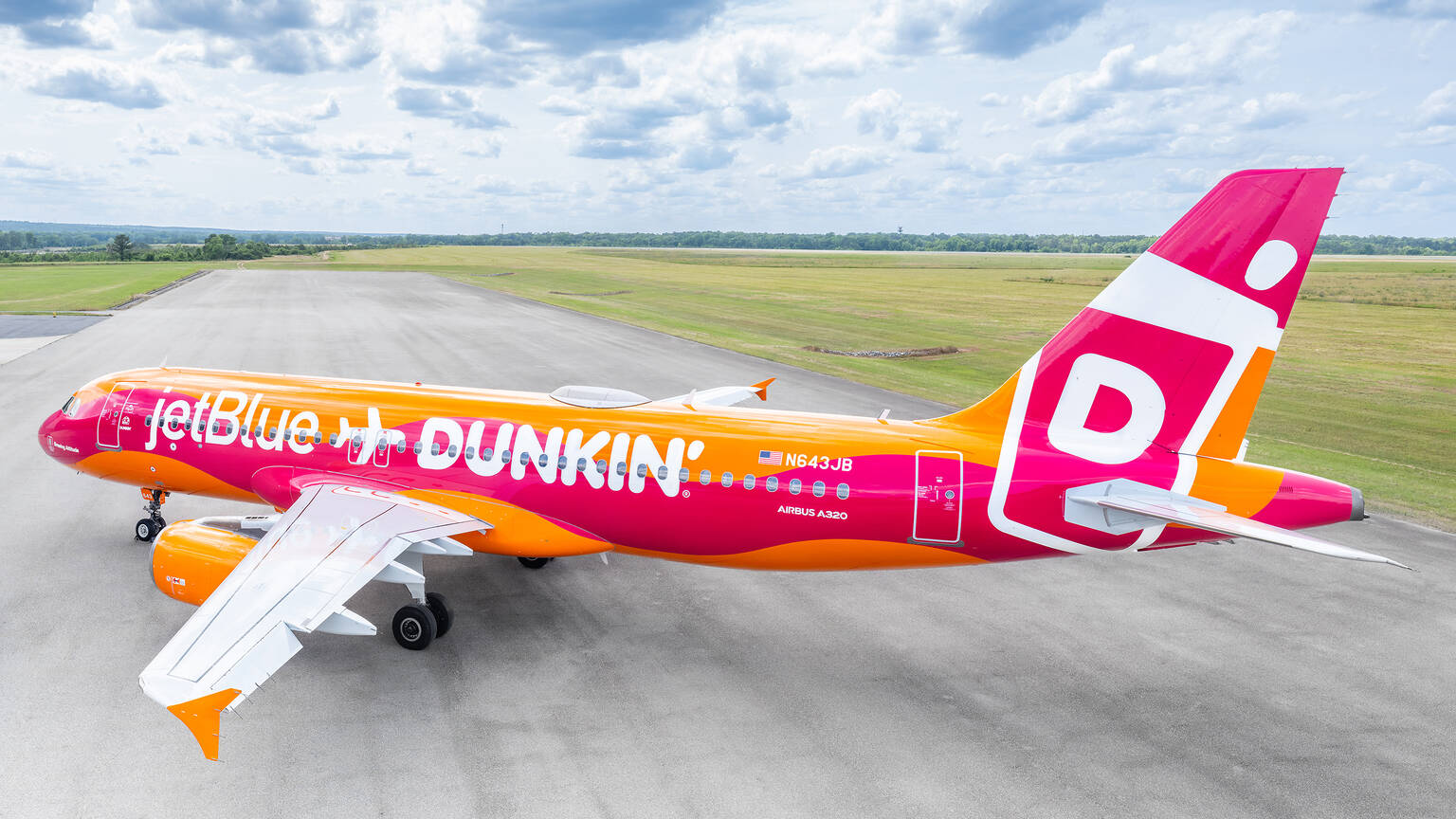 JetBlue Unveils Dunkin Donuts-Themed Plane in New Partnership
