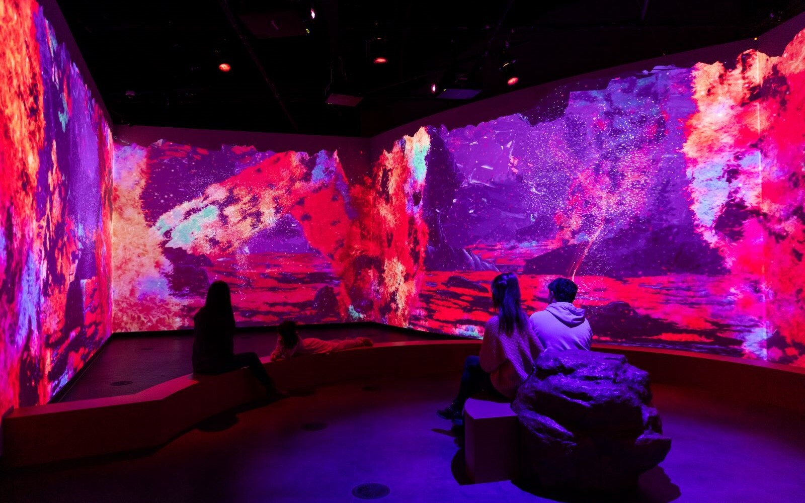 Montreal’s Planétarium Is Throwing A Free Mars-themed Party With ...