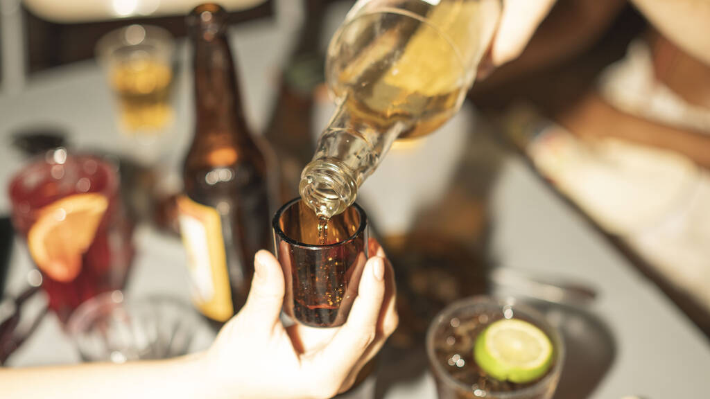 Entre a Glória e a Lapa, o bar Jurema conquista pela brasilidade