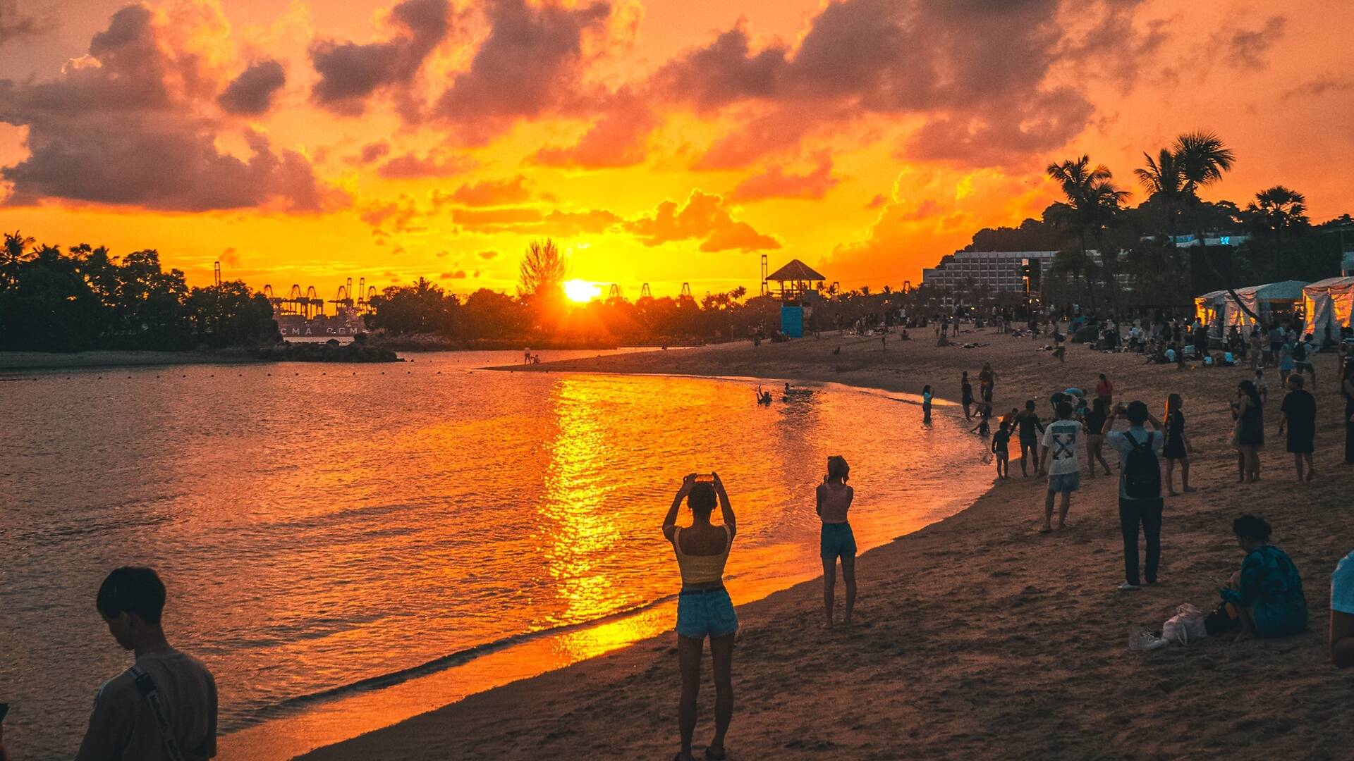 Sentosa Sunset Watch Party Is A Free Event At Palawan Beach