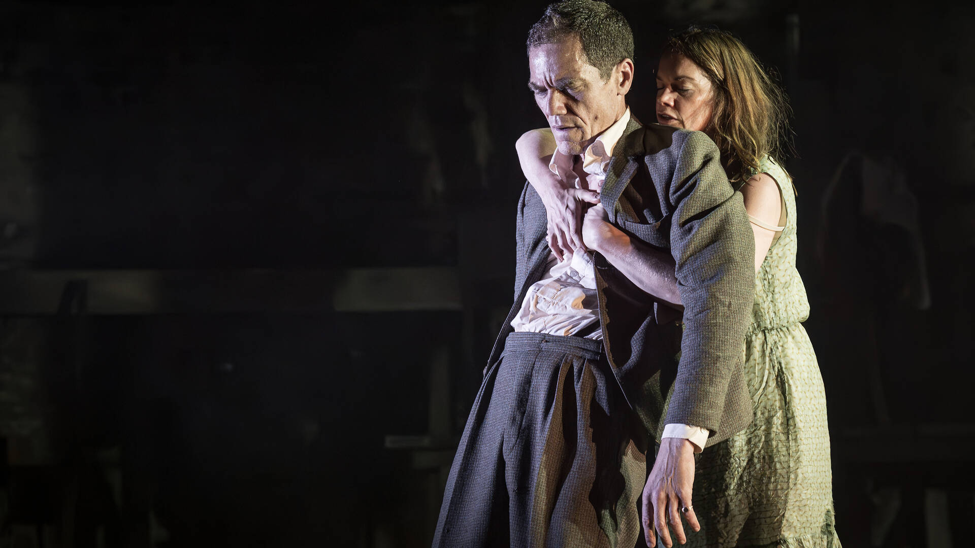 A Moon for the Misbegotten, Almeida Theatre review: Ruth Wilson and ...