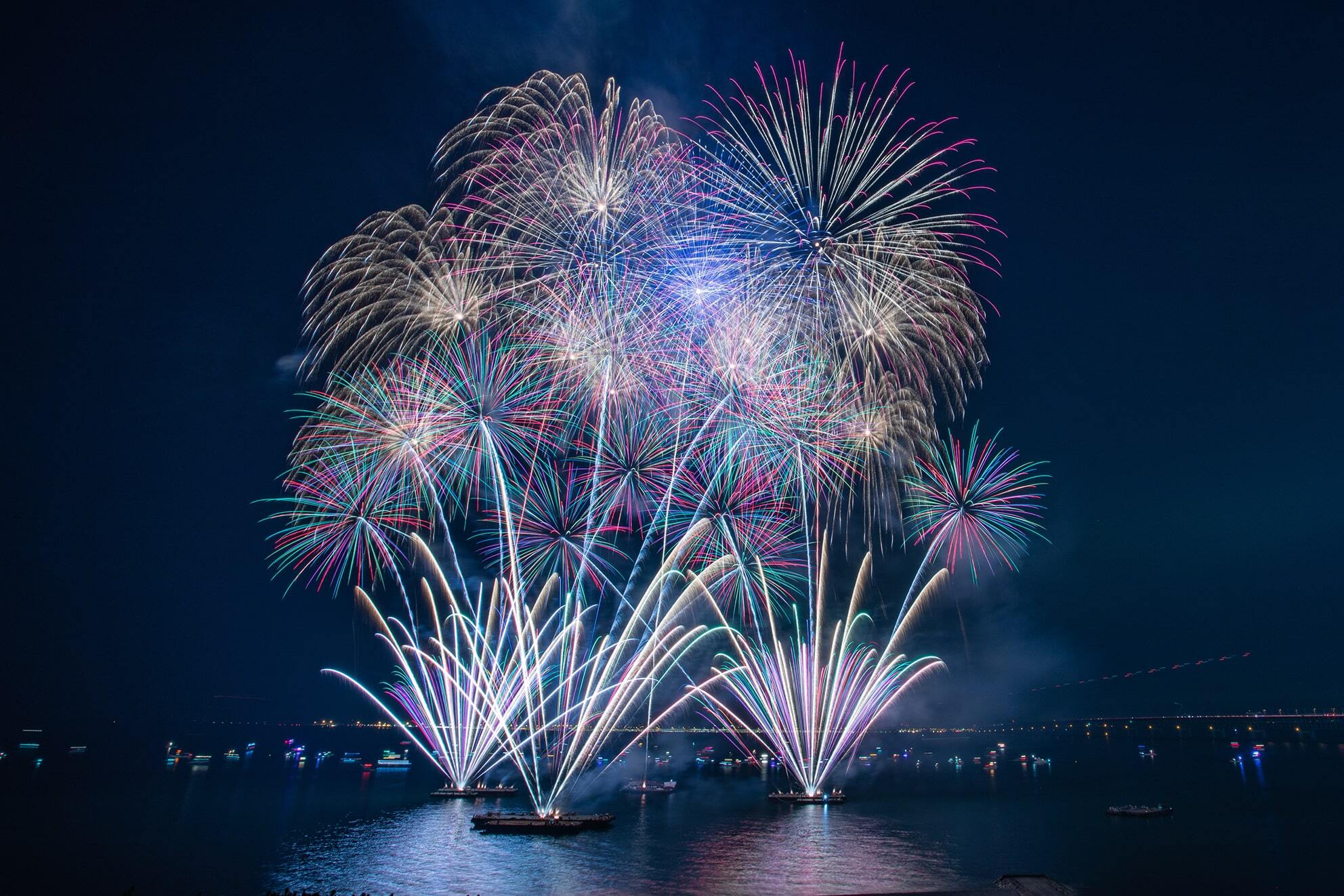 Enjoy fireworks by Japan’s national pyrotechnic team at this autumn ...