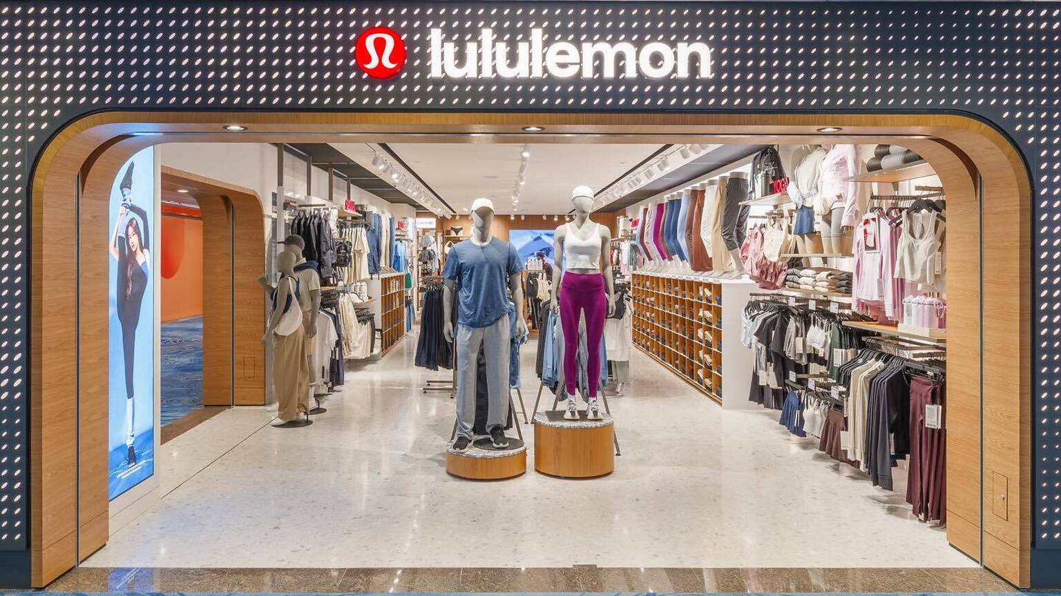 Lululemon To Open A Yoga And Pilates studio-integrated Concept Store In ...
