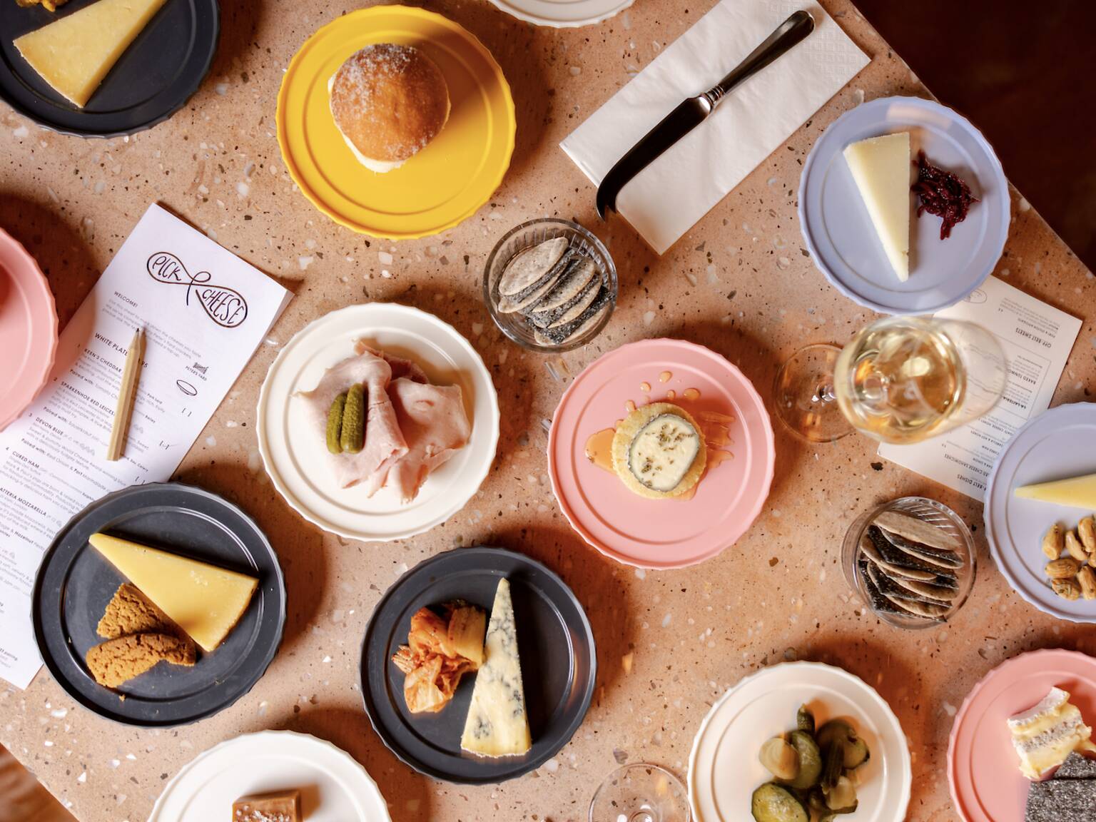 19 Best Quirky Restaurants in London For A Cool and Unique Meal Out