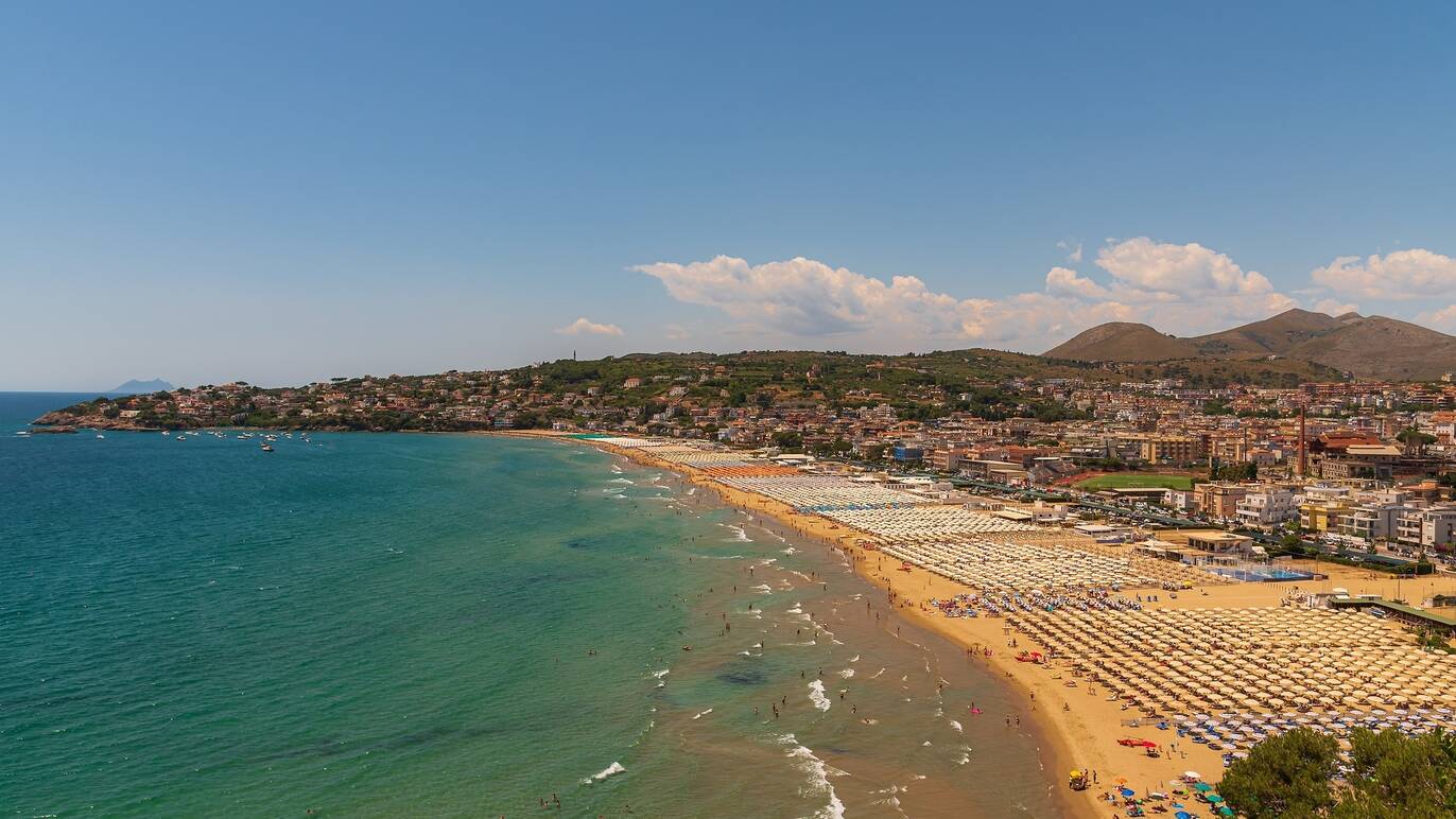 Best Beaches in Rome: Beach Day Trips, Reachable By Train (Updated 2025)