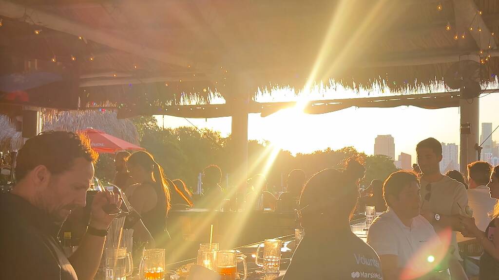 23 Best Bars in Miami: A Definitive Guide to Drinking in the Magic City