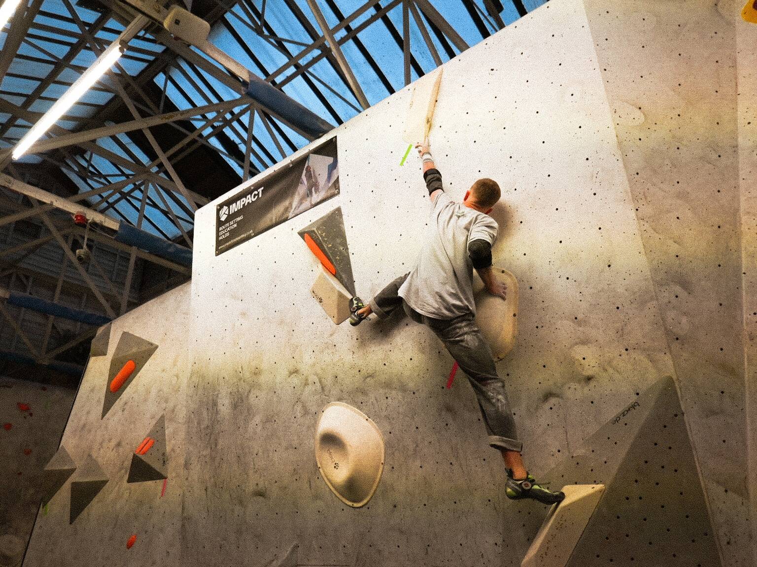 Rock Climbing In London: 11 Best Climbing & Bouldering Walls