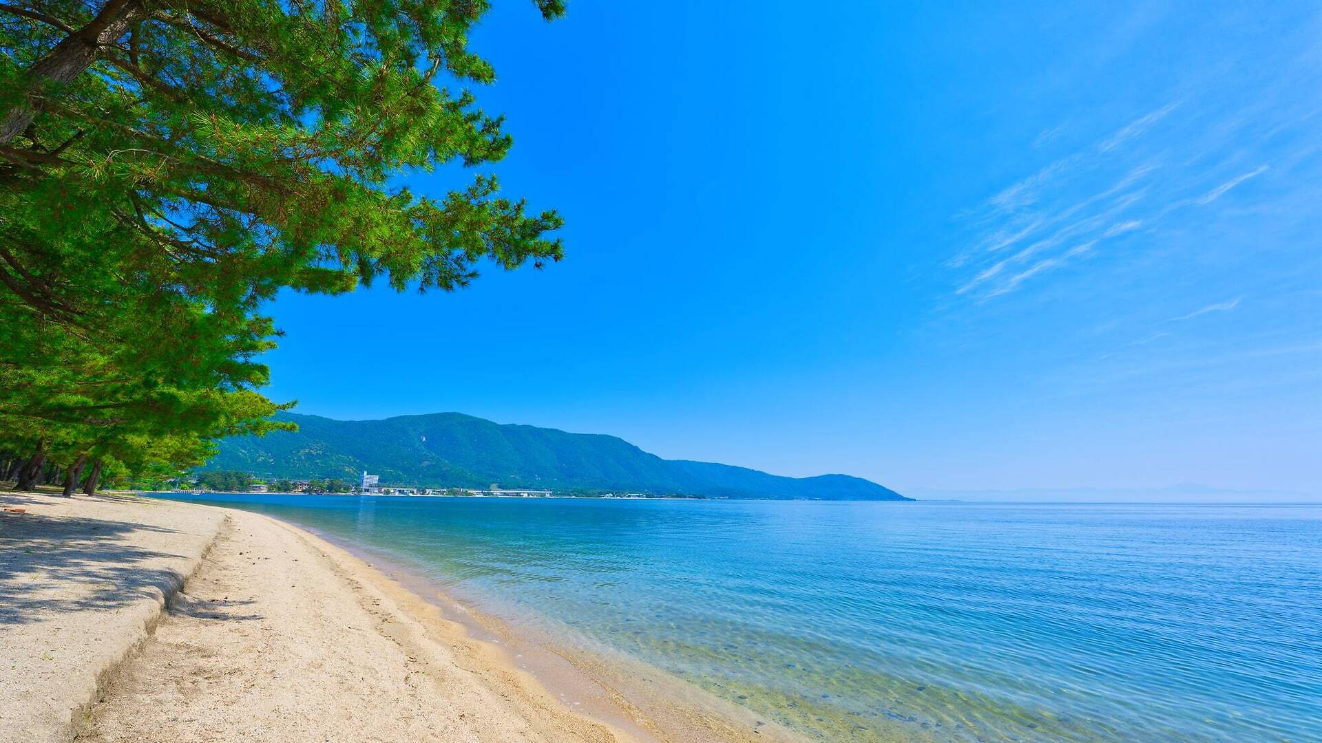 9 best beaches in and near Osaka