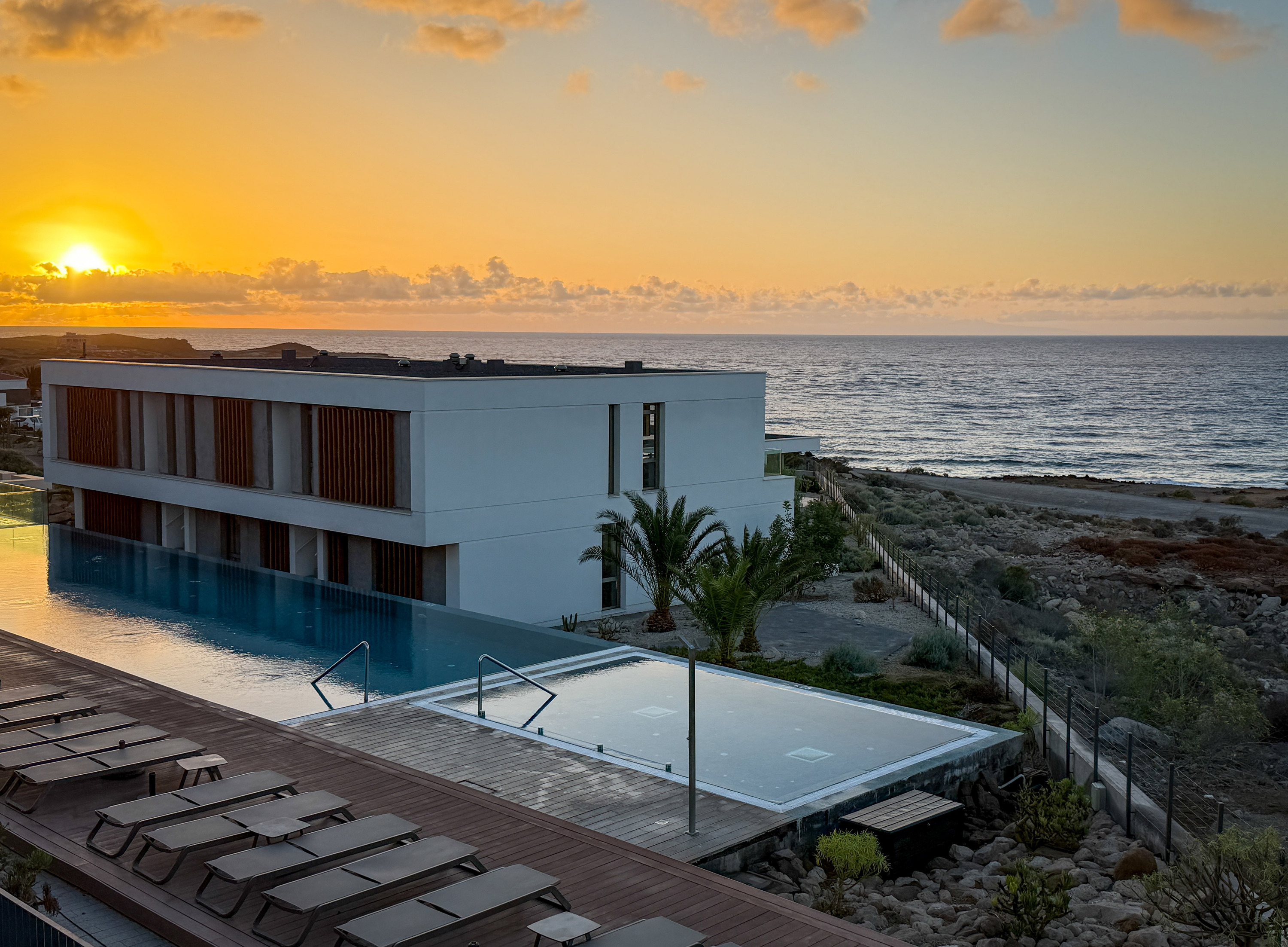 Kora Nivaria Beach, Tenerife Review: Designed For Families and Active ...