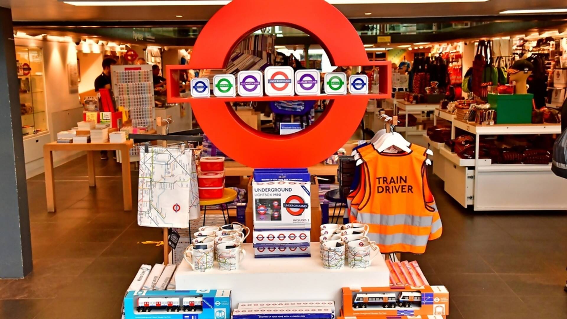 5 London souvenirs shops have been crowned the best in the world
