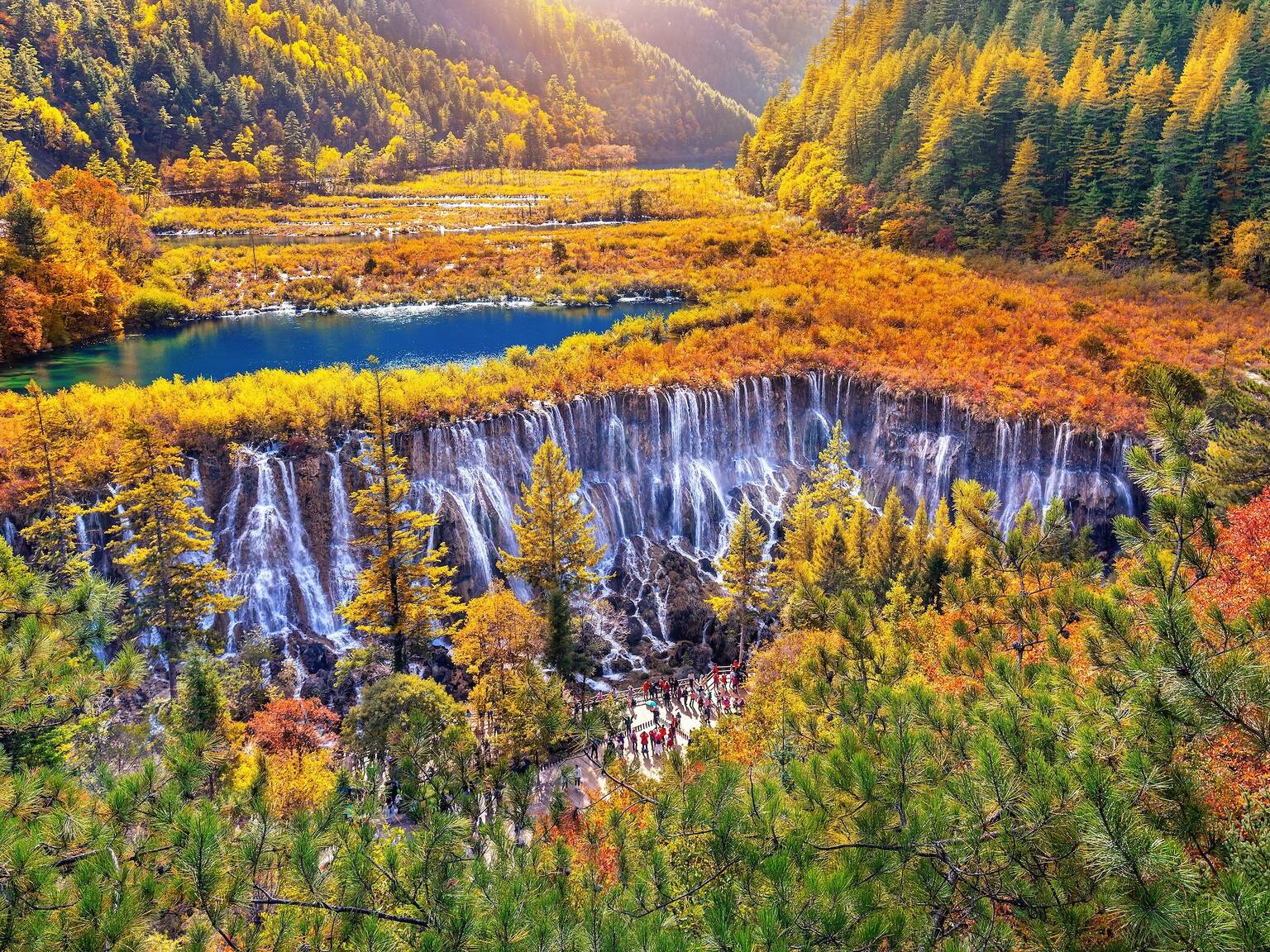 The Best Places to See Beautiful Autumn Foliage in Asia