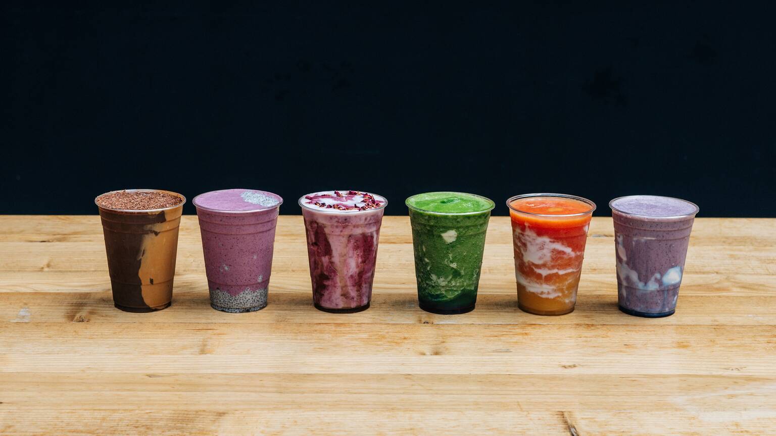 I Found The Prettiest Smoothie In Chicago at Vitasana—and It's as Tasty ...
