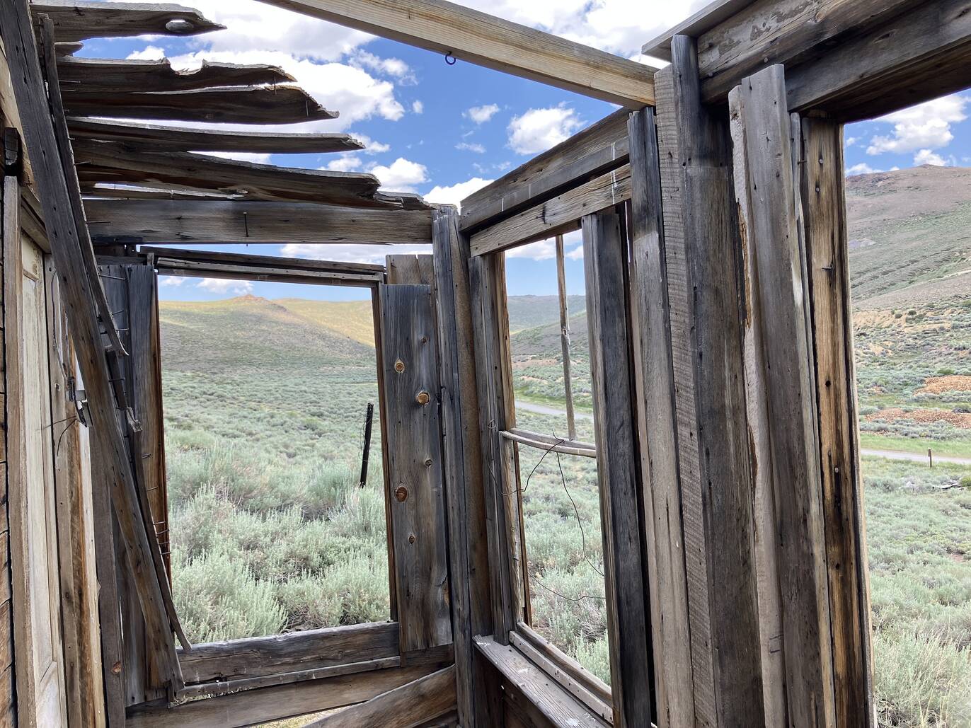 Check Out These 16 Creepy Ghost Towns You Can Visit If You Dare