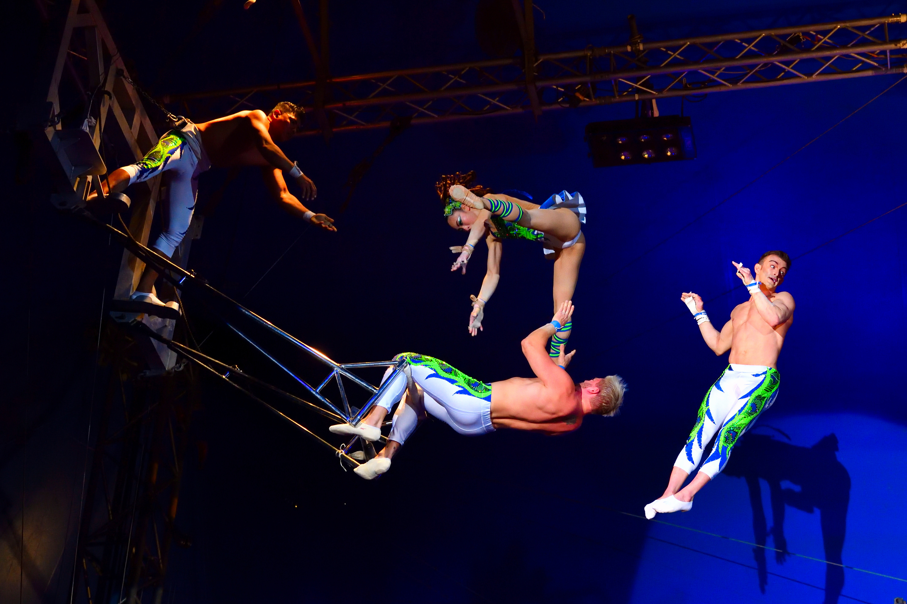 POP Circus Higashi-Osaka Show | Theatre in Osaka
