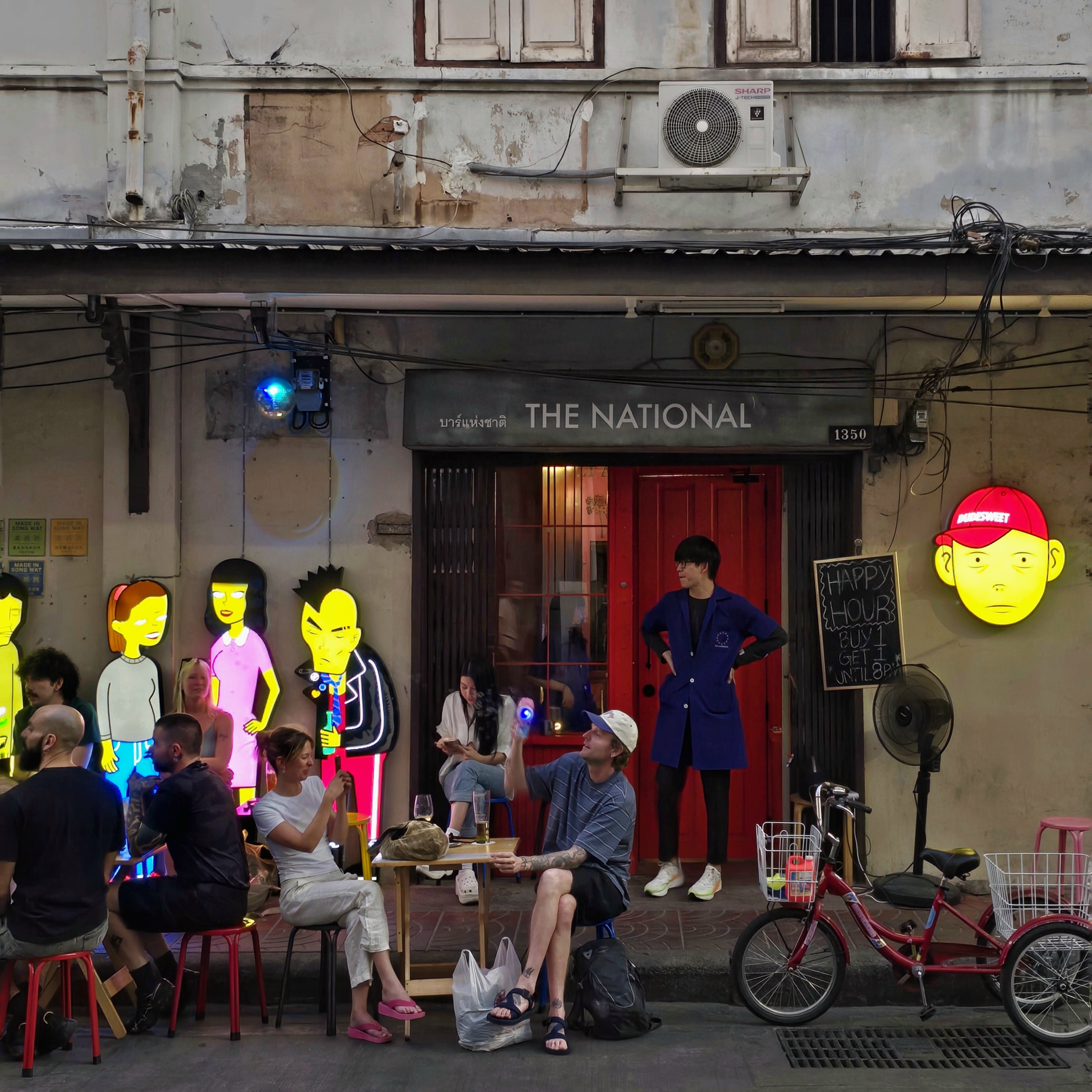 The National Bar | Bars in Yaowarat, Bangkok
