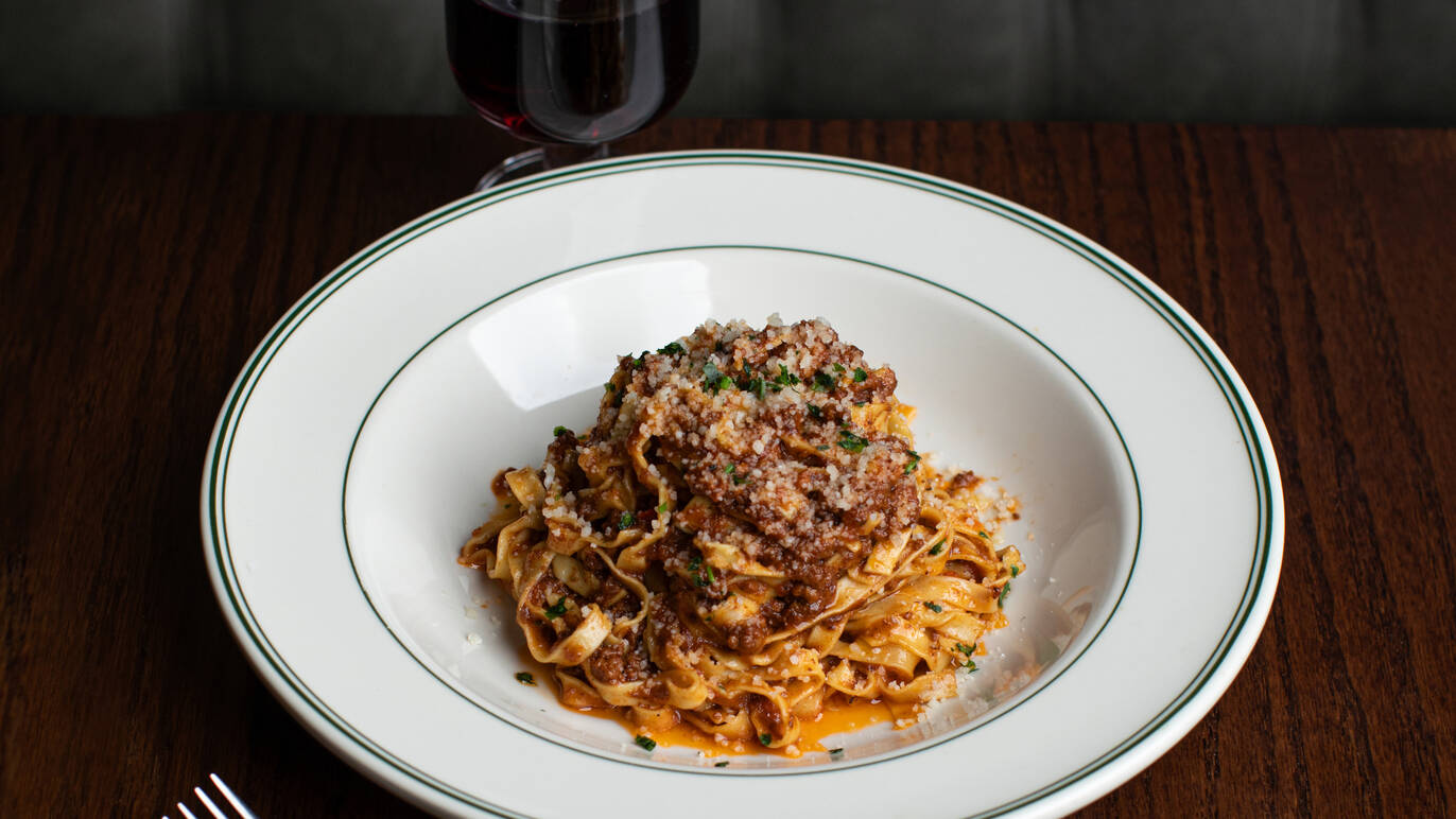 DeNucci's Opens a New Outpost in Hinsdale, Replacing Long-Standing Il ...