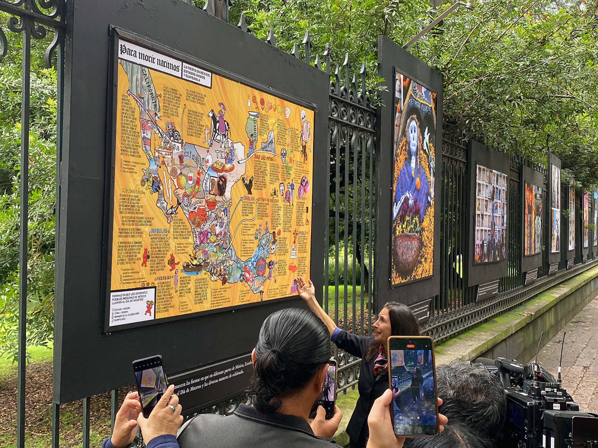 Fotos de Día de Muertos en las Rejas de Chapultepec